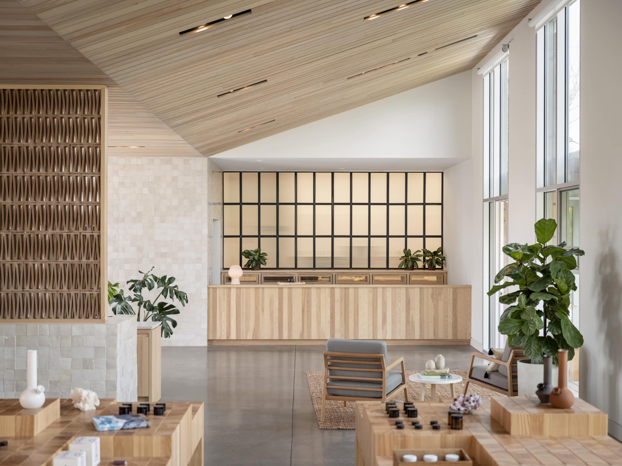 SeaWeed | Woodhull | Maine Commercial Architecture